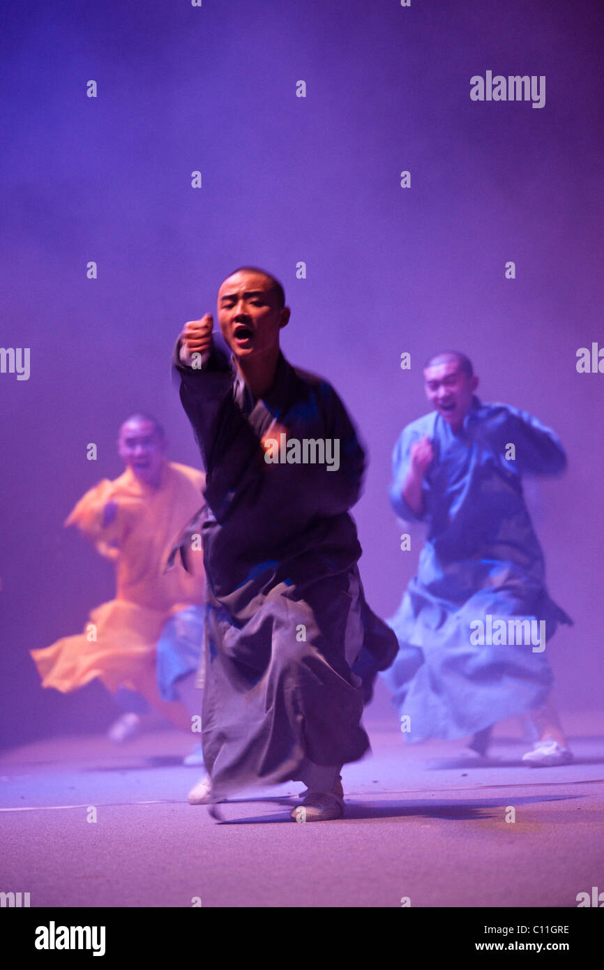 Monks from the Shaolin monastery, performance in Berlin, Germany ...