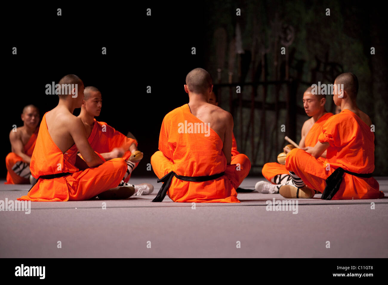 Monks from the Shaolin monastery, performance in Berlin, Germany ...