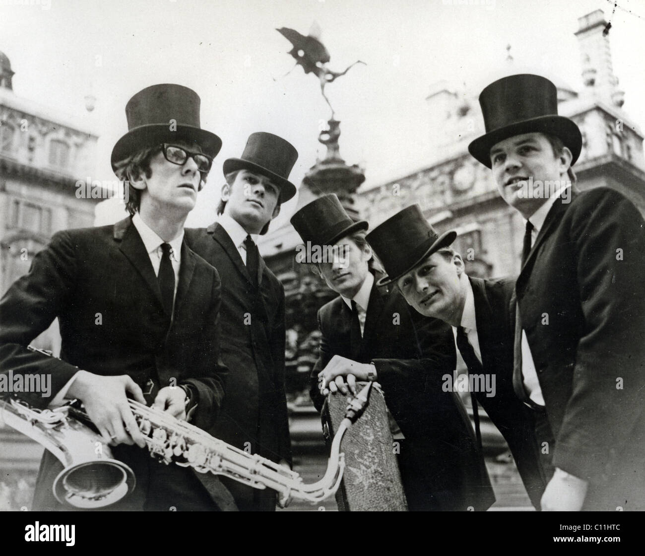 THE UNDERTAKES UK Sixties Pop Group Stock Photo Alamy the-undertakes-uk-sixties-pop-group-stock-photo-alamy