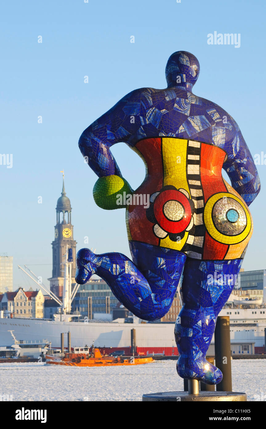 Nana sculpture hi-res stock photography and images - Alamy