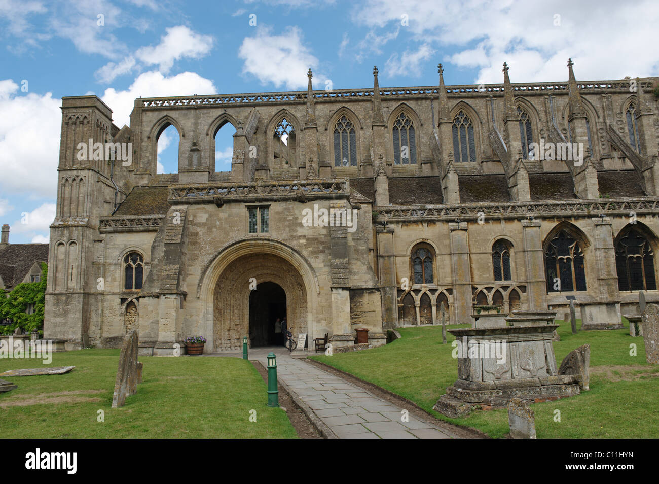 MALMESBURY ABBEY , Wiltshire England Stock Photo - Alamy