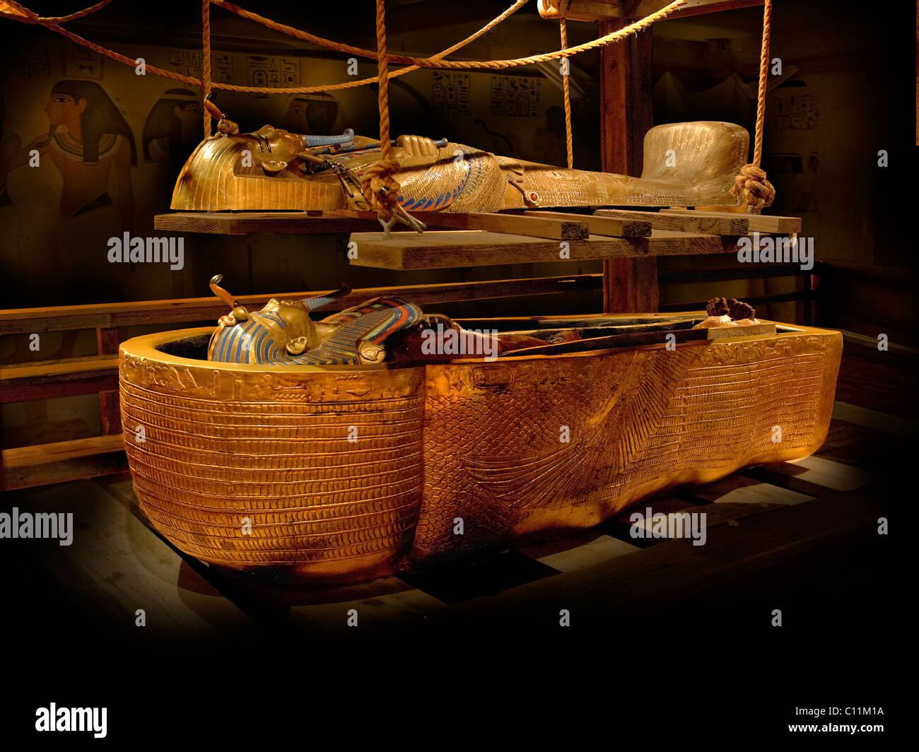 King tut hi-res stock photography and images - Alamy