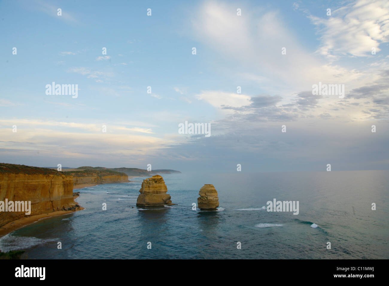 At the Twelve Apostles on the Great Ocean Road, Victoria, Australia ...