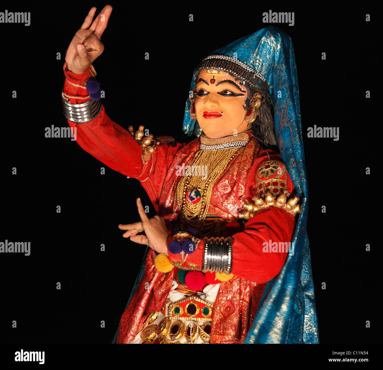 Kathakali dance, Minukku character, Kerala, southern India, Asia Stock ...