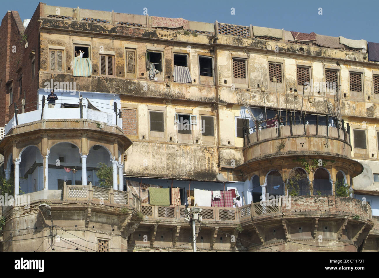Apartment building in Varanasi, India Stock Photo - Alamy