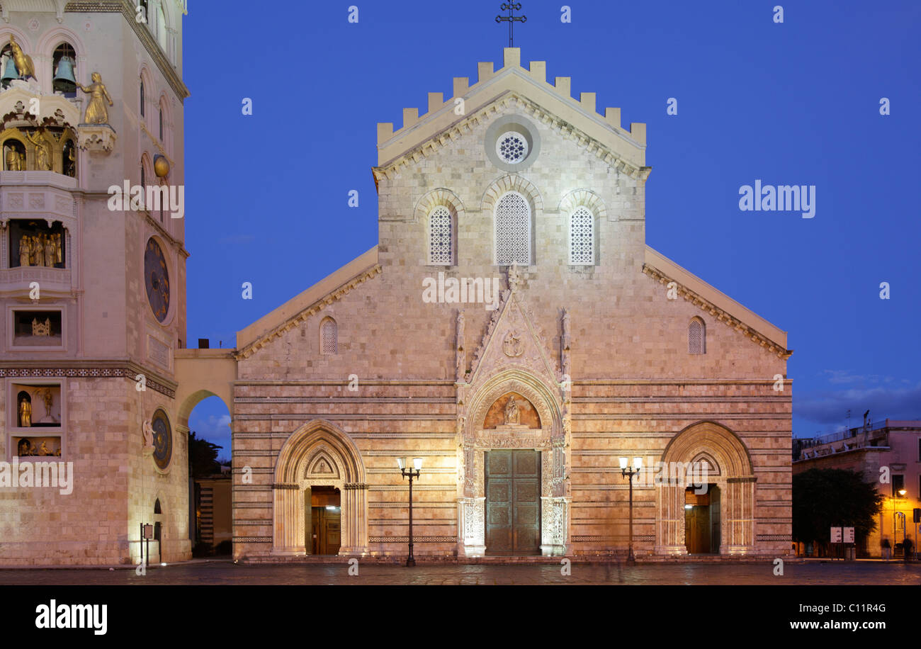 The cathedral of Messina, Sicily, Italy Stock Photo - Alamy