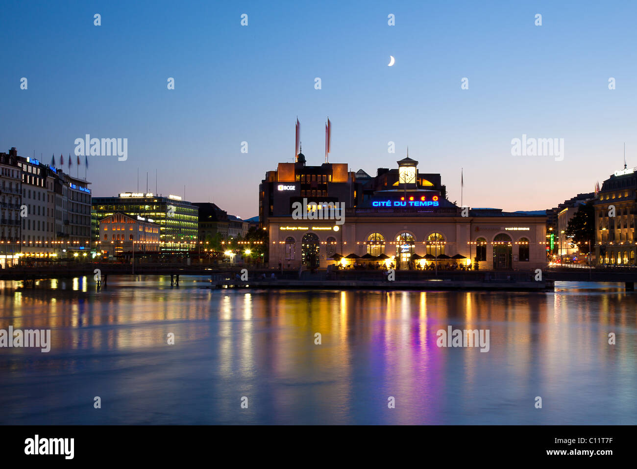 Geneva by night Stock Photo - Alamy