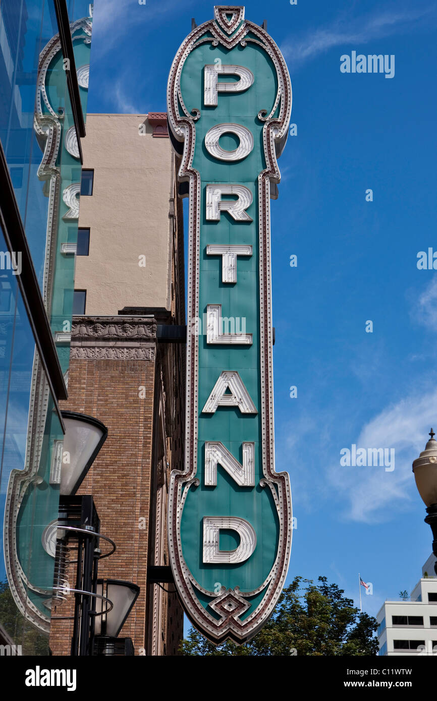 Portland theatres hi-res stock photography and images - Alamy