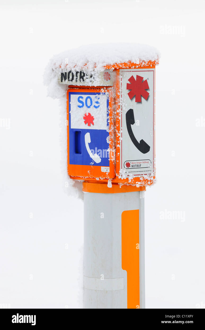 Sos telephone roadside emergency telephone hi-res stock photography and ...