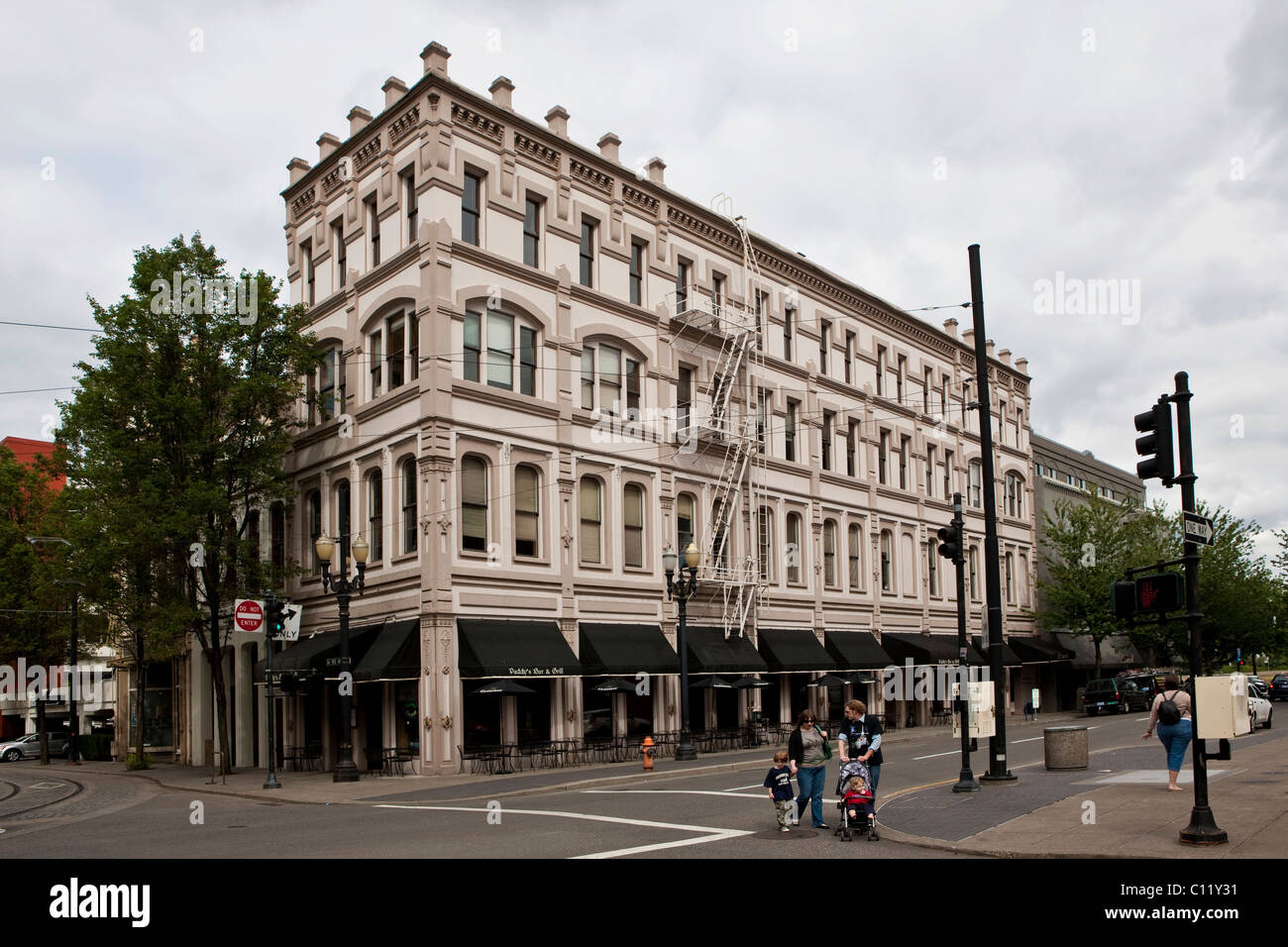 Typical building on SW 1st Ave, Portland, Oregon, USA Stock Photo - Alamy