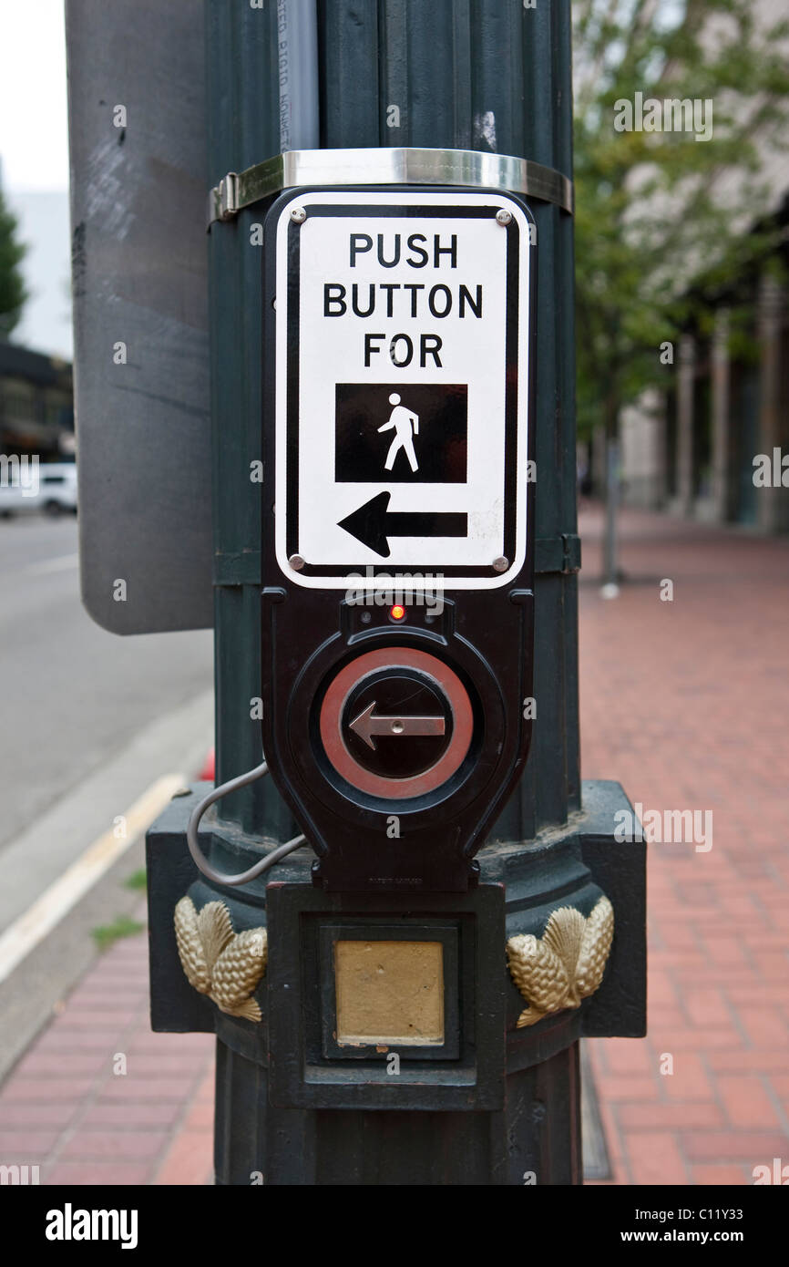 Overpasses crossing hi-res stock photography and images - Alamy