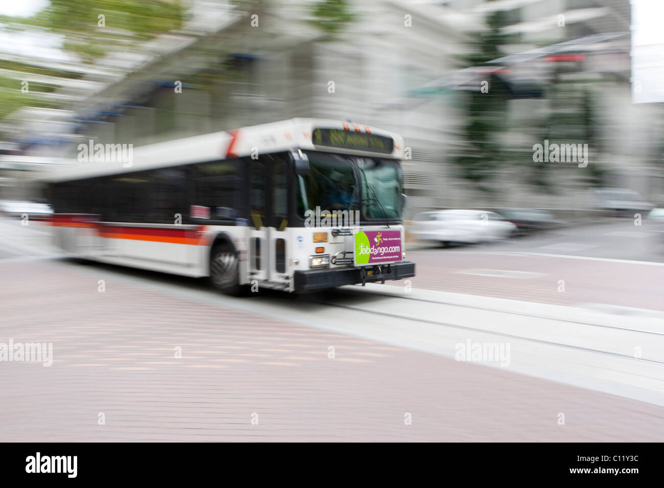 Portland bus hi-res stock photography and images - Alamy