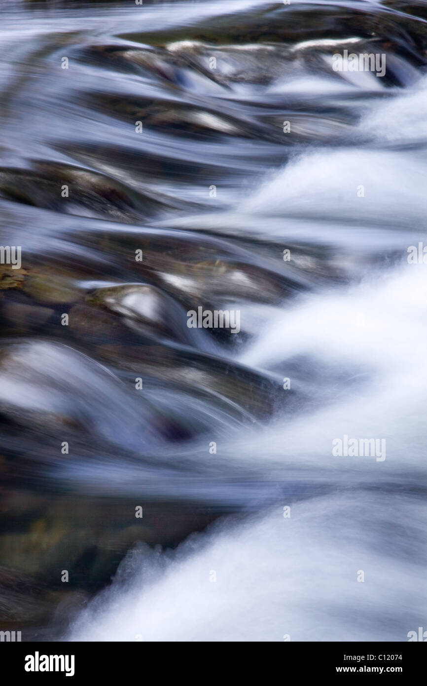Close up fast moving water hi-res stock photography and images - Alamy