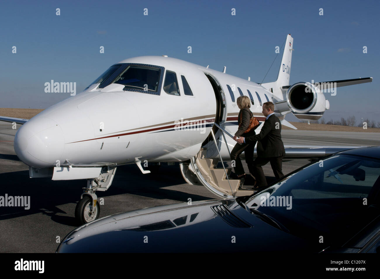 Business jet business trips airplane hi-res stock photography and ...