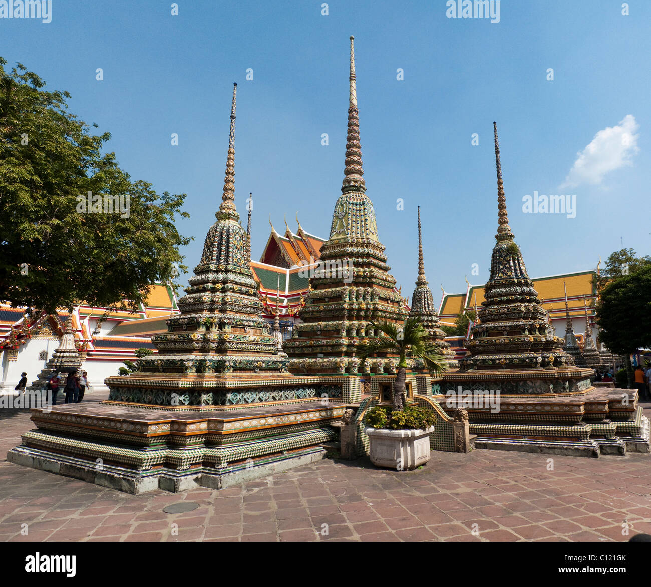 Bangkok temple bangkok temples hi-res stock photography and images - Alamy