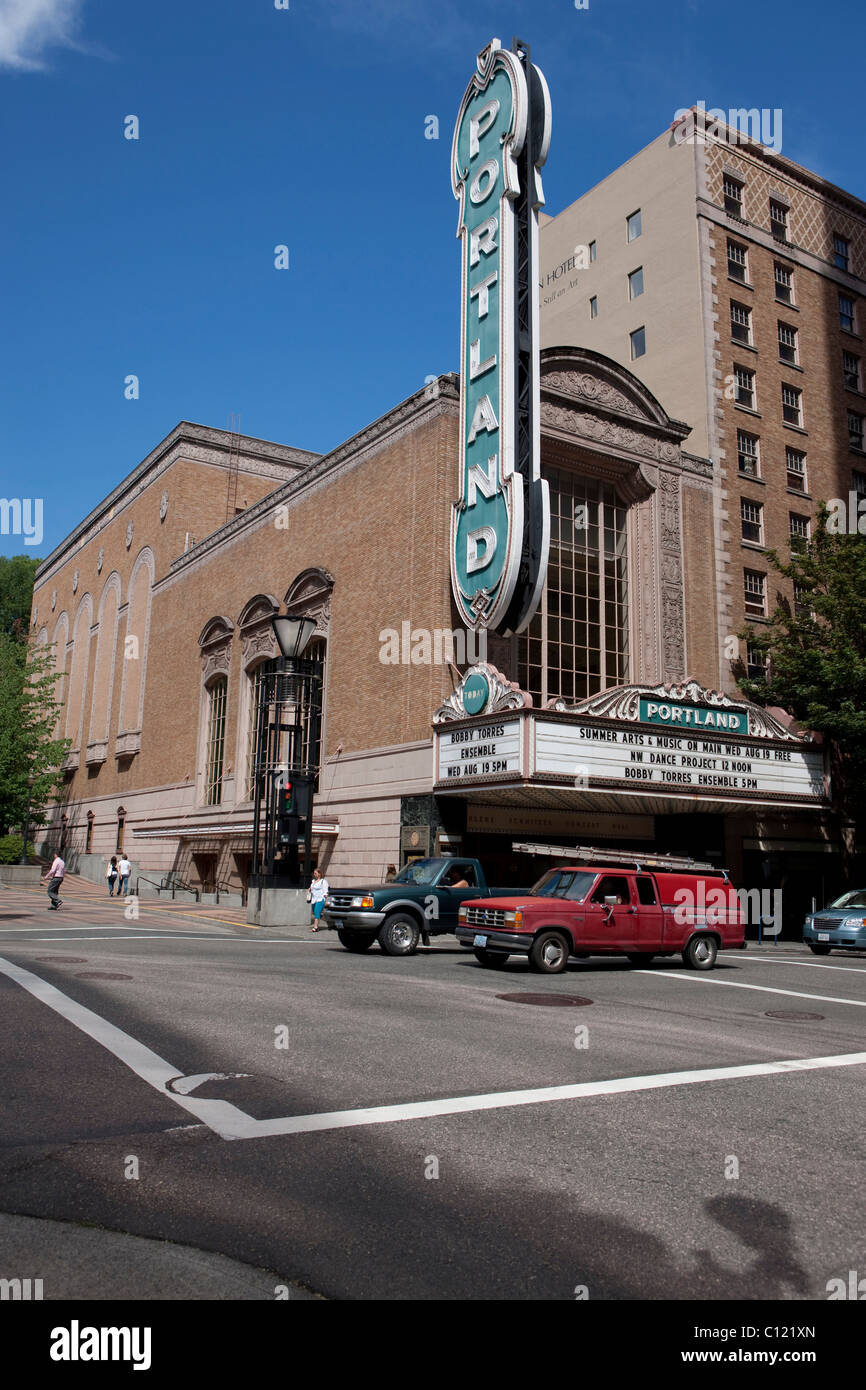 Sw portland oregon hi-res stock photography and images - Alamy