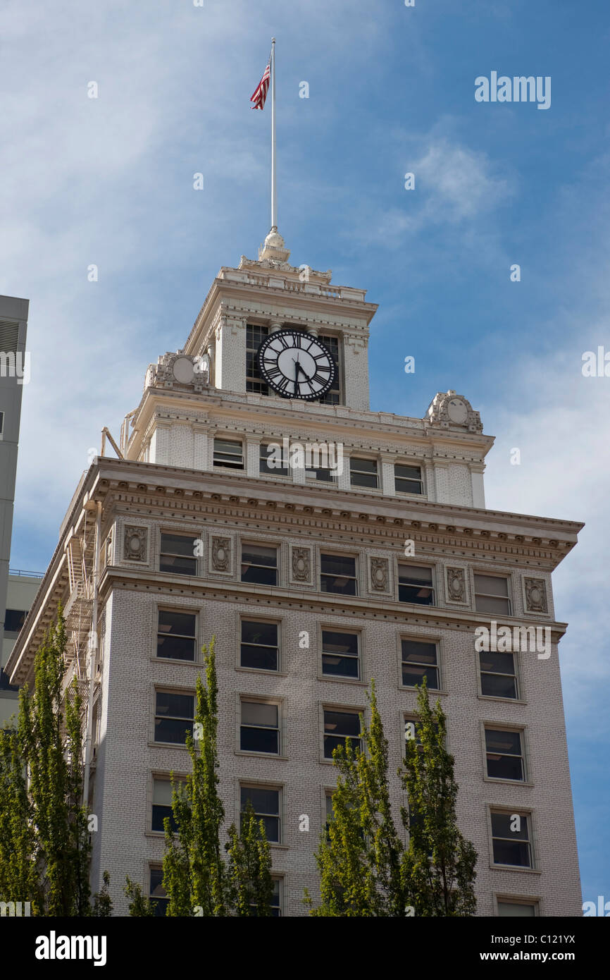 Jackson Tower, Pioneer Courthouse Square, Portland, Oregon, USA Stock ...