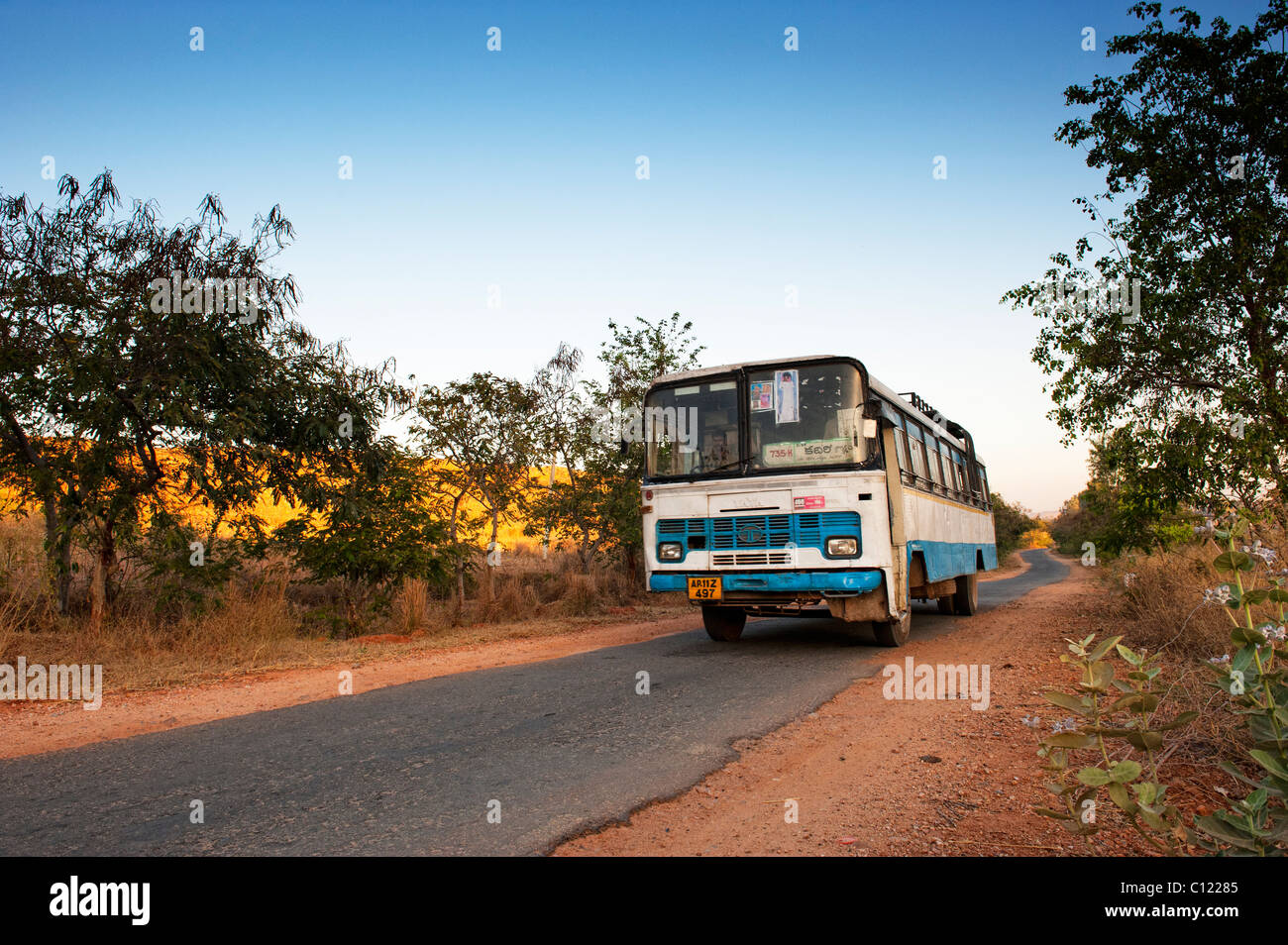 Transport bus indian passengers hi-res stock photography and images - Alamy