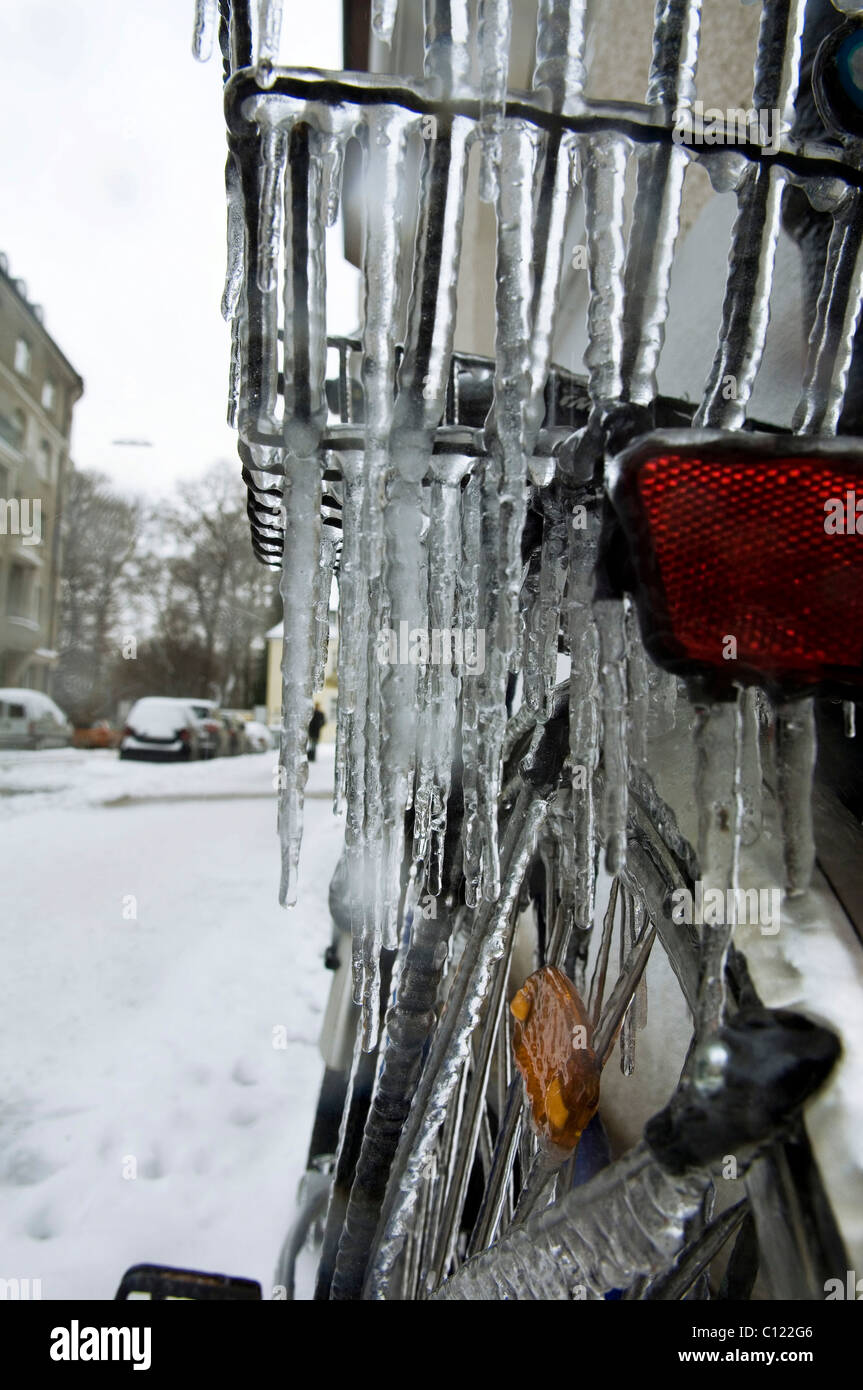 Freezing rain icicles on hi-res stock photography and images - Alamy