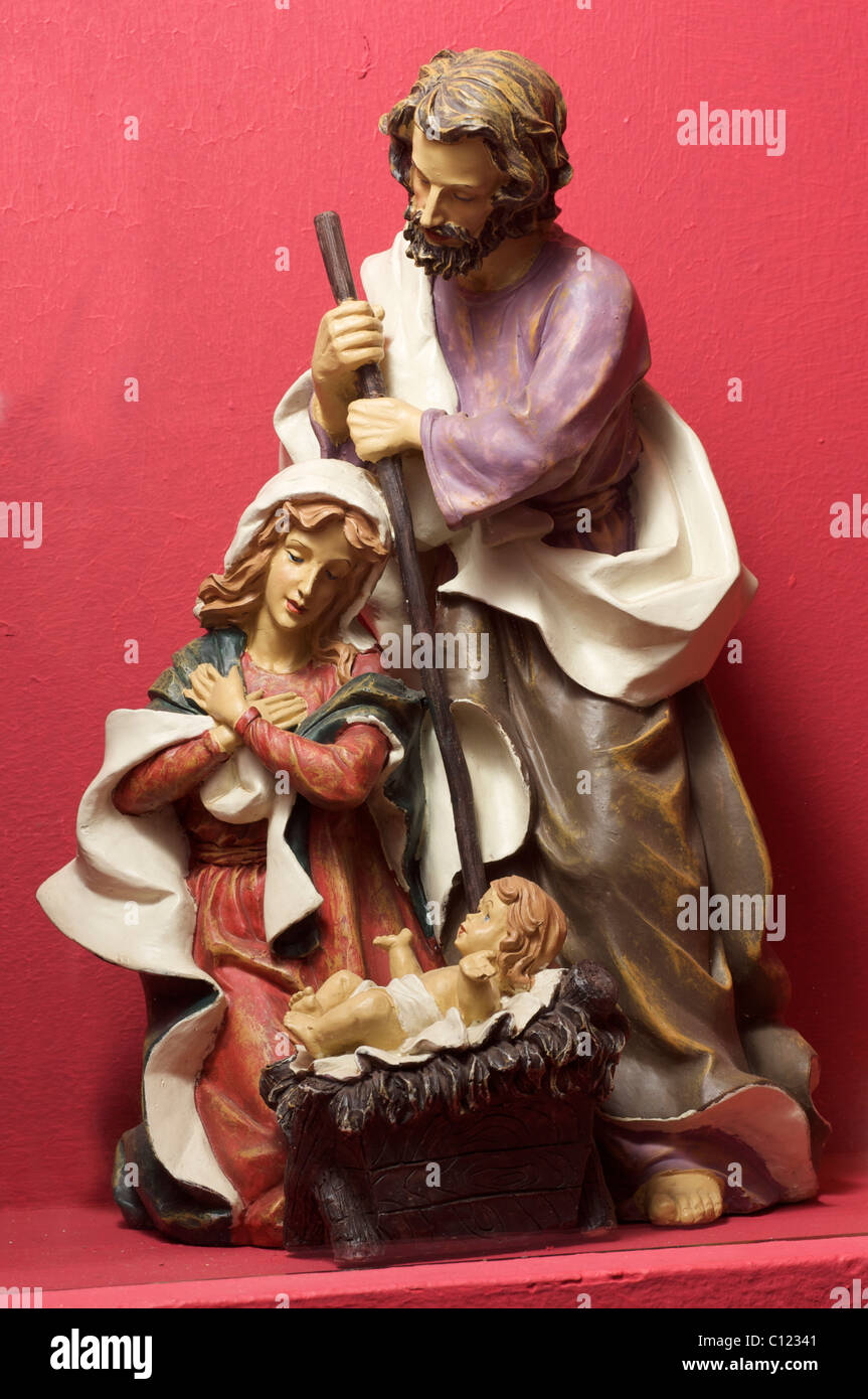 crib's figures: Holy family Stock Photo - Alamy