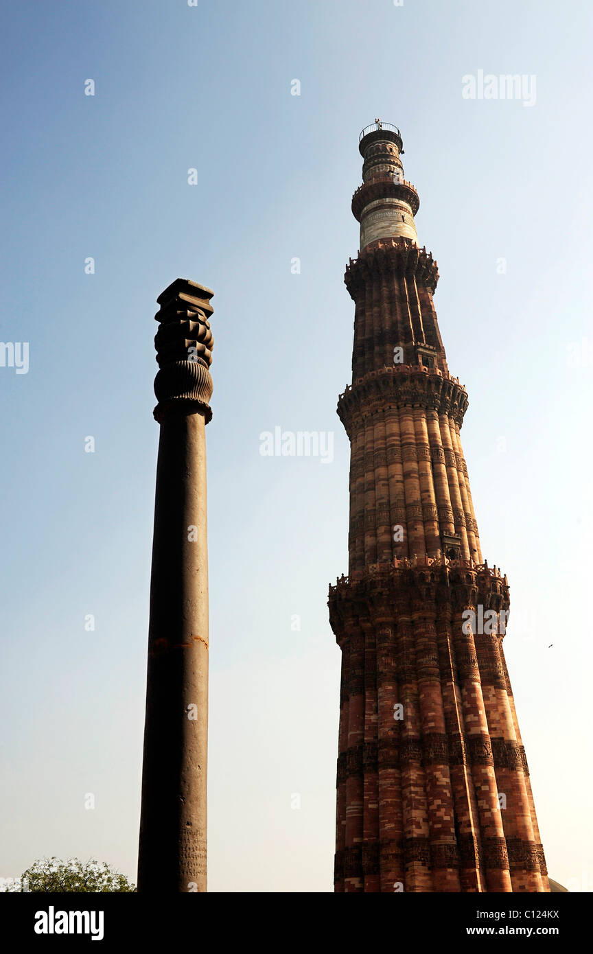 Iron Pillar and Qutb Minar, Qutb Complex, Mehrauli Archaeological Park ...