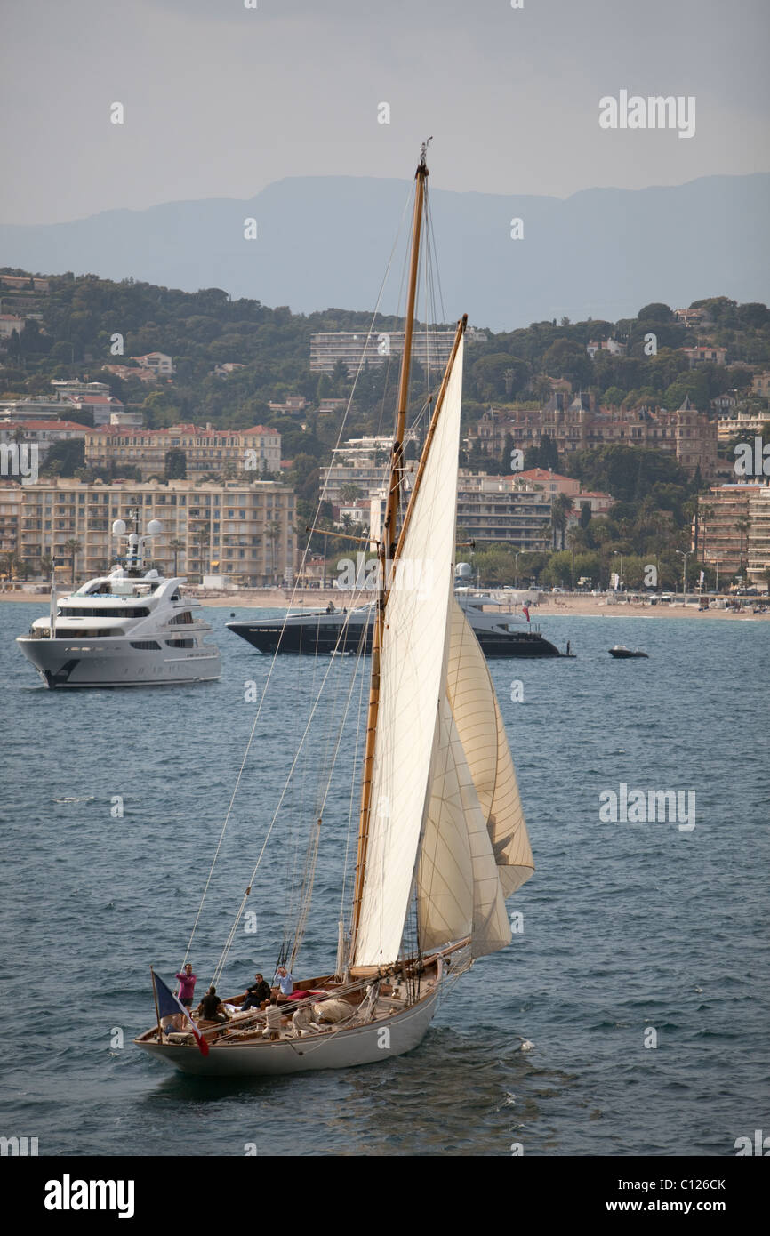 Private yacht sailing off Cannes during the 2010 Cannes Film Festival ...