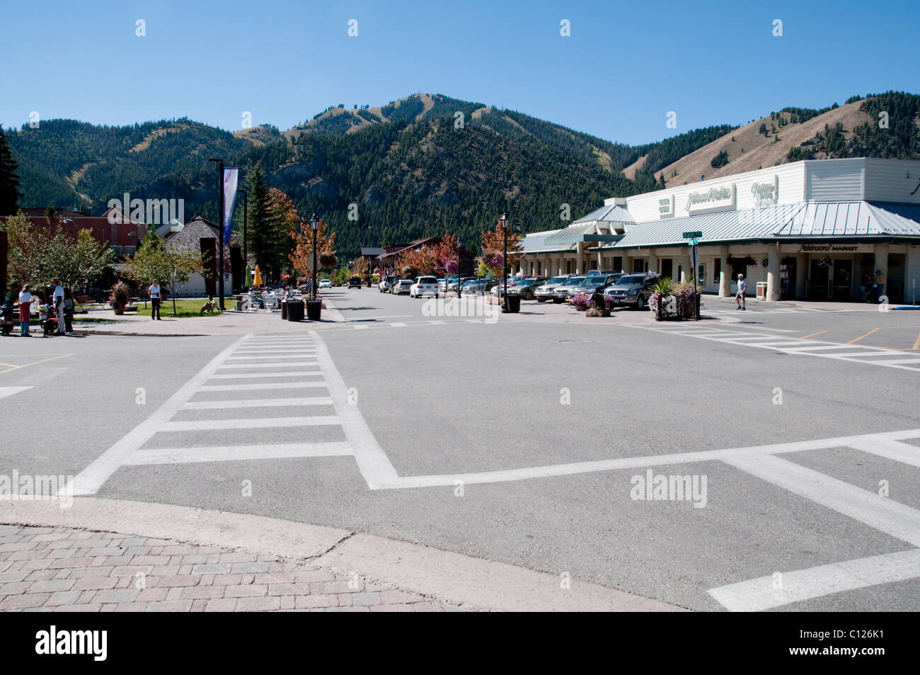 Sun Valley,World Famous Ski Resort,Home to The Rich & Famous,Scenic ...