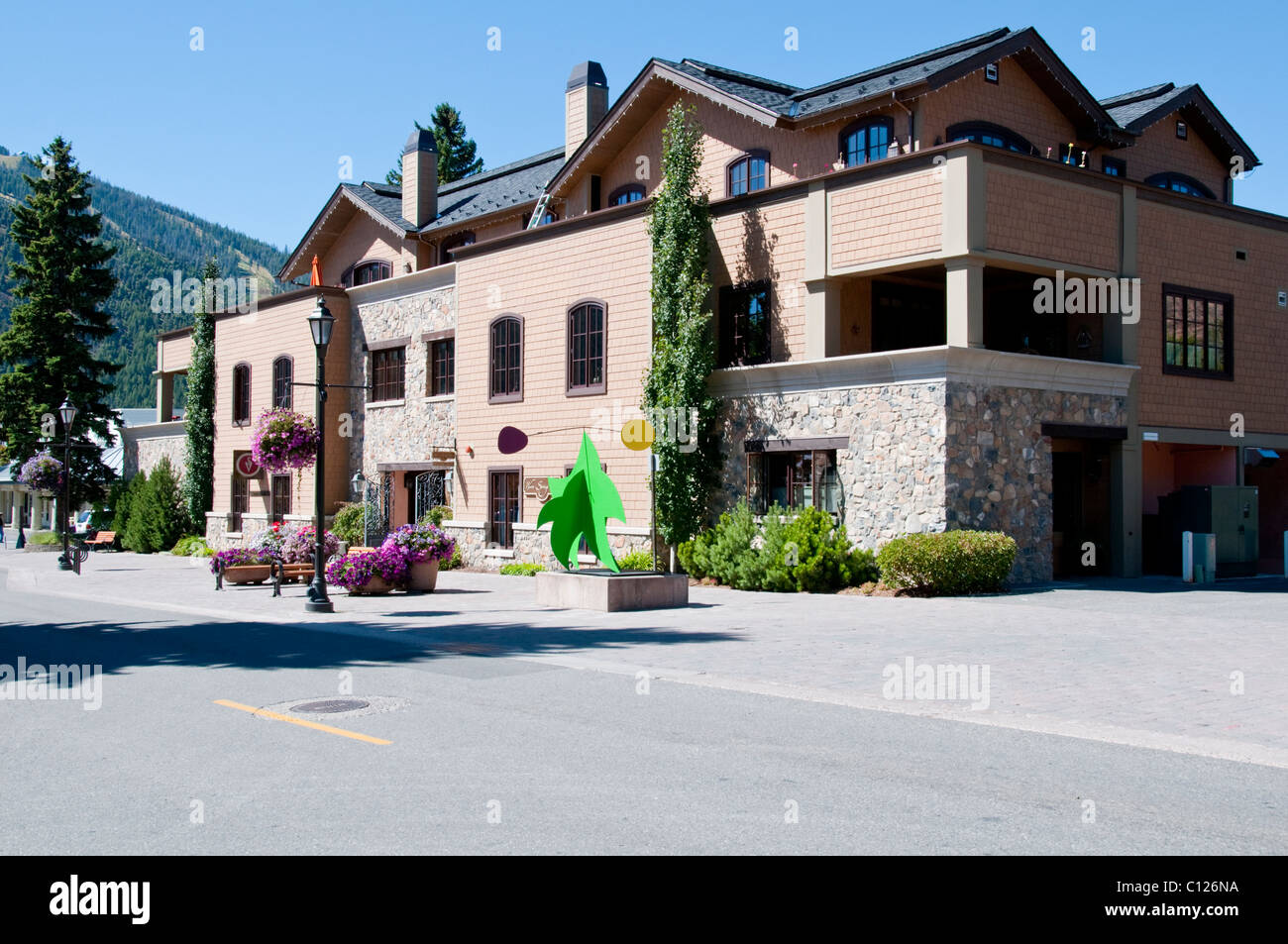 Sun Valley,World Famous Ski Resort,Home to The Rich & Famous,Scenic ...