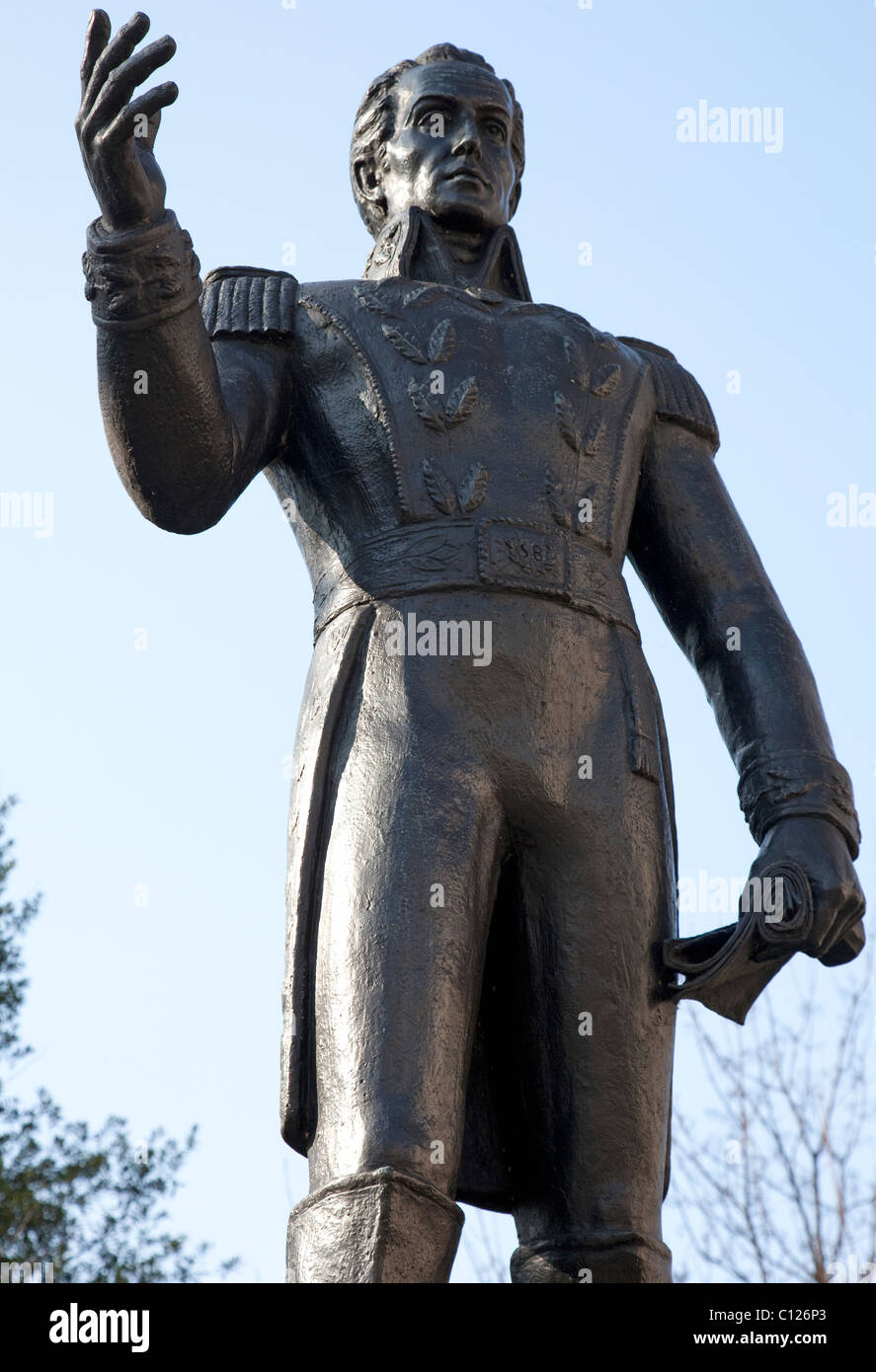 Statue of simon bolivar hi-res stock photography and images - Alamy