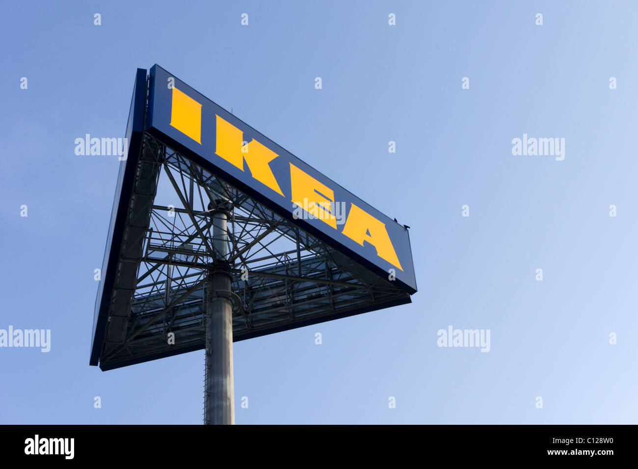 Ikea Exterior Stock Photos & Ikea Exterior Stock Images - Alamy