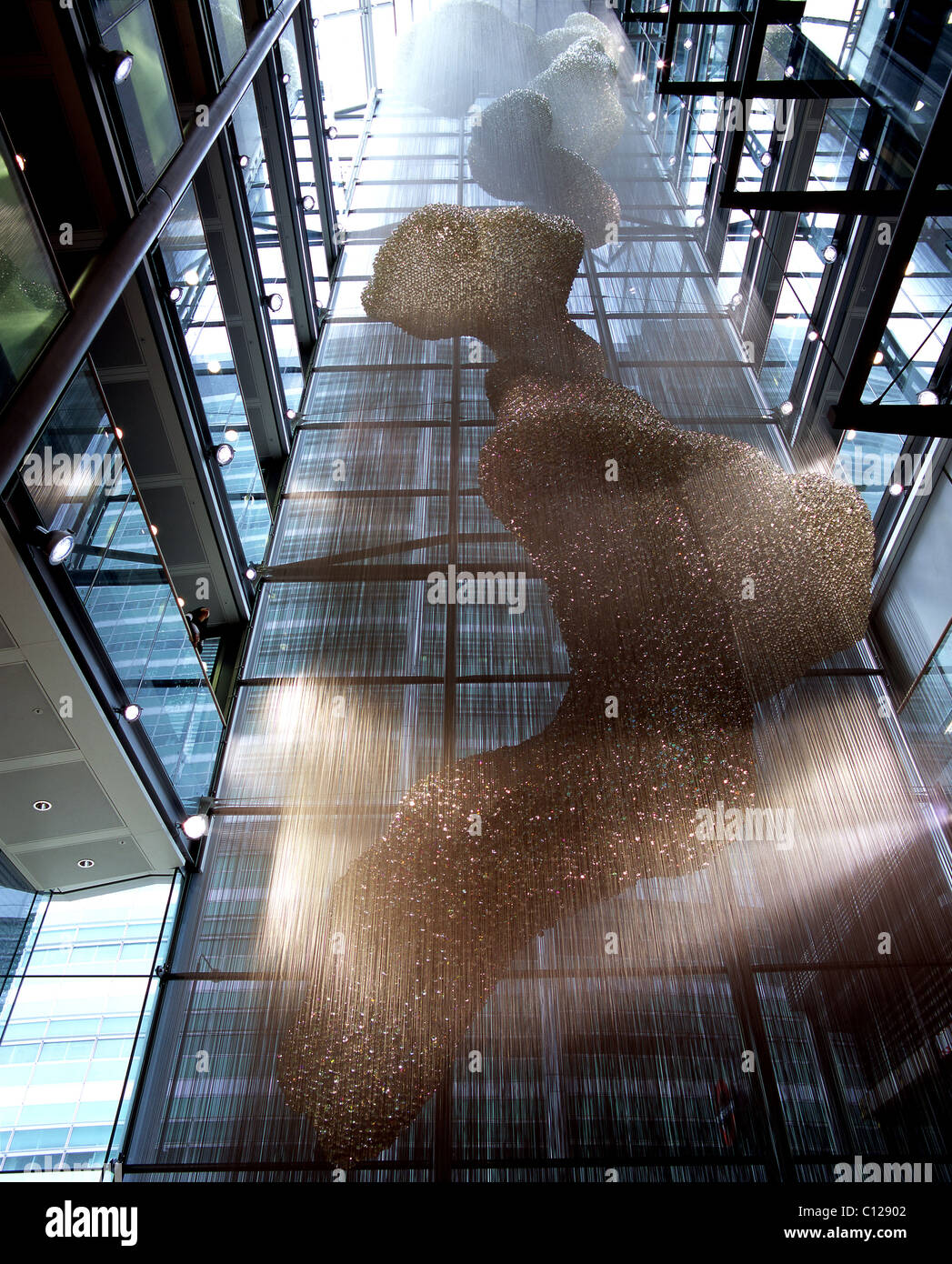 Bleigiessen sculpture by Heatherwick Studio at the Wellcome Building on ...