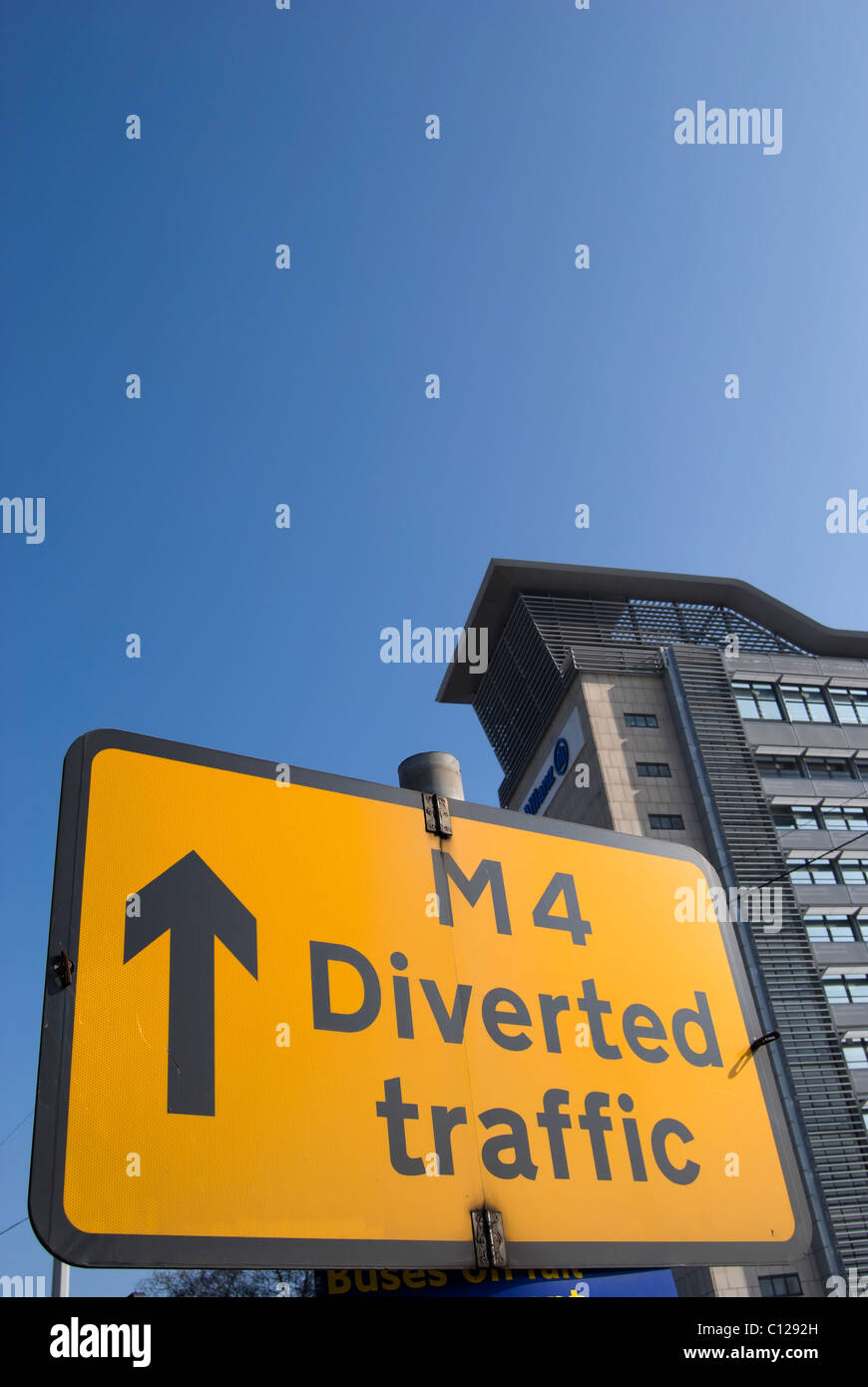 M4 motorway sign hi-res stock photography and images - Alamy