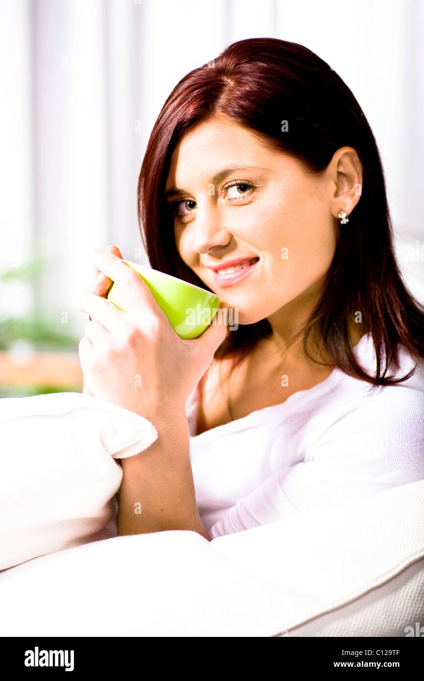 Woman tea rooms hi-res stock photography and images - Alamy