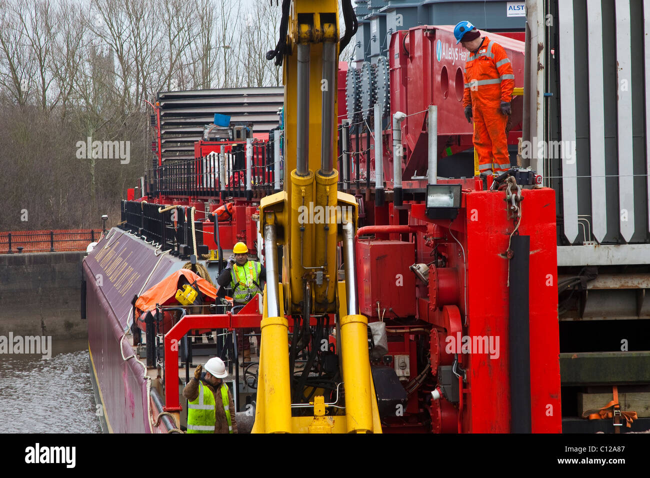 Delivery of Alstom National Grid Transformer, Preston from the barge ...