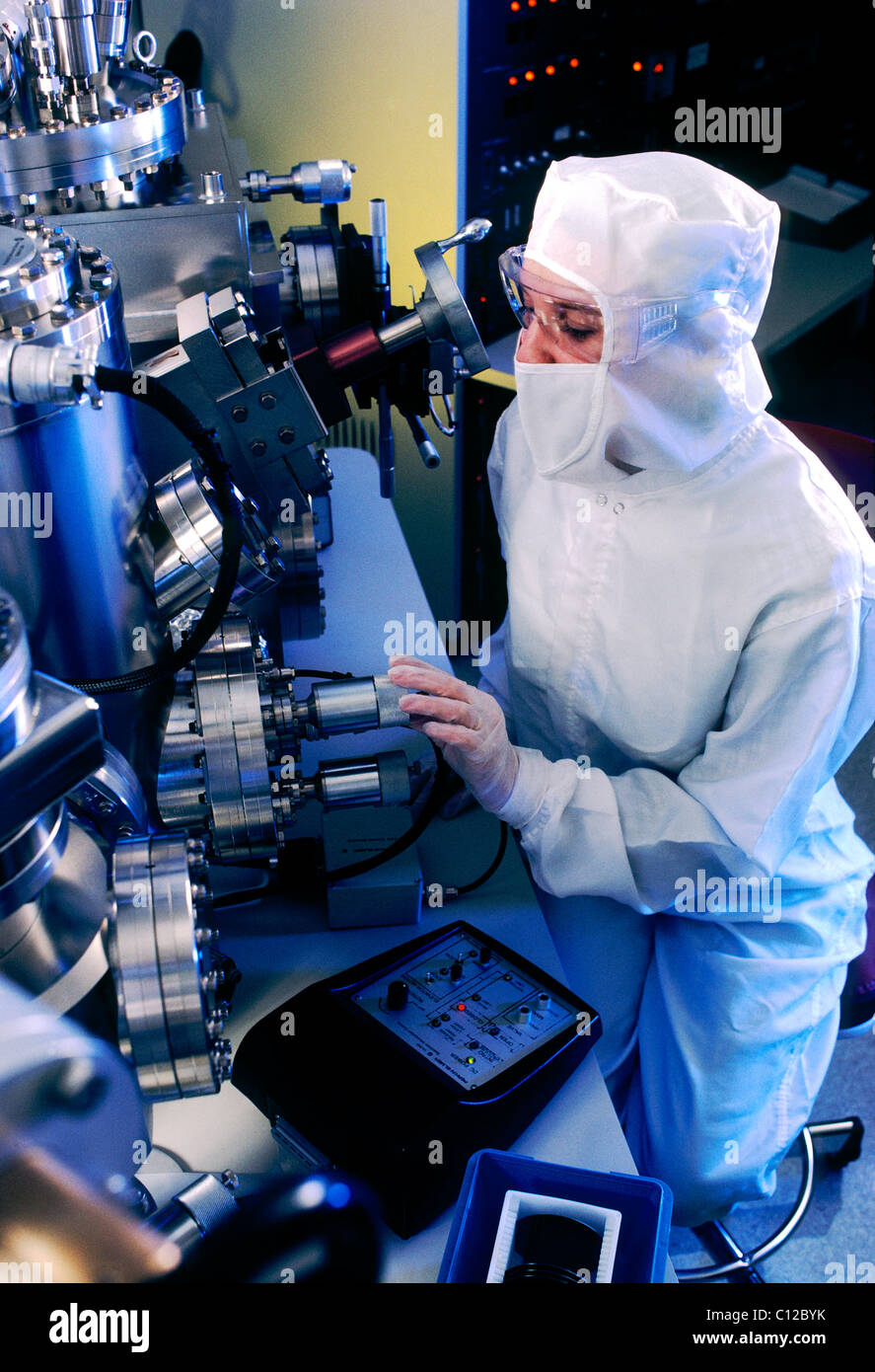 Silicon microscope hi-res stock photography and images - Alamy