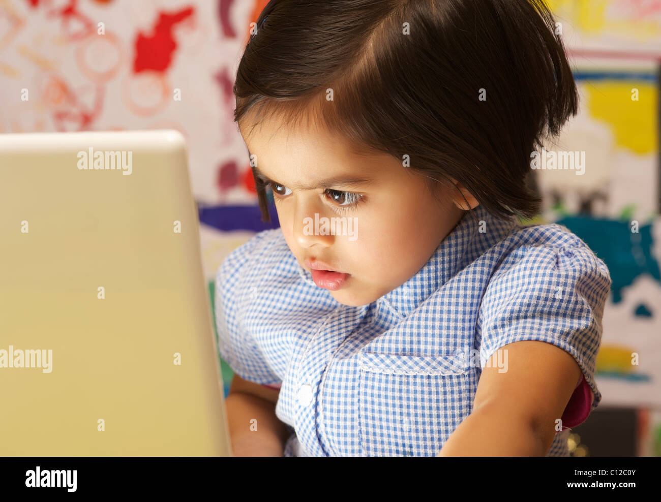 Primary school children uk hi-res stock photography and images - Alamy