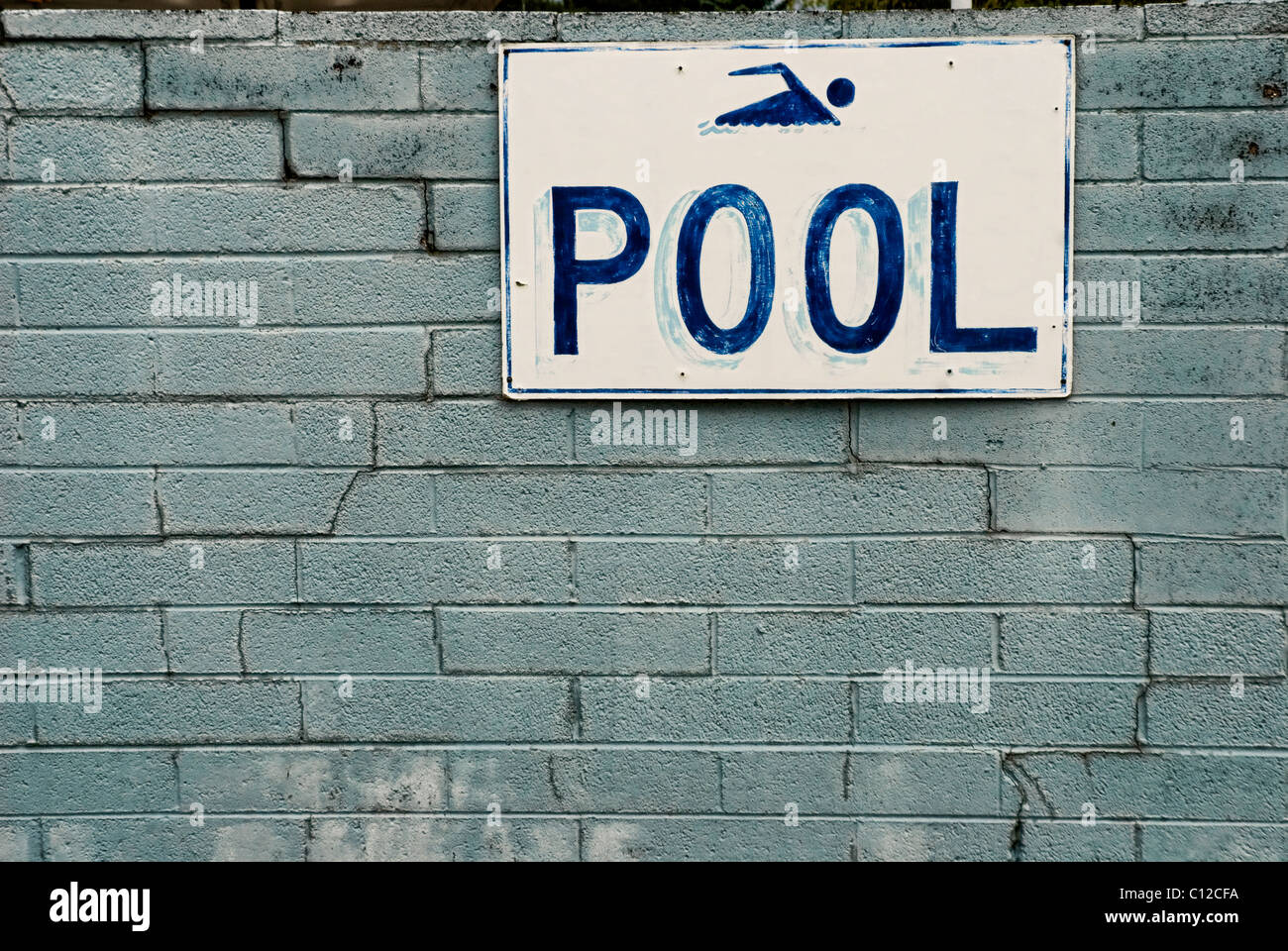 Weathered pool wall hi-res stock photography and images - Alamy