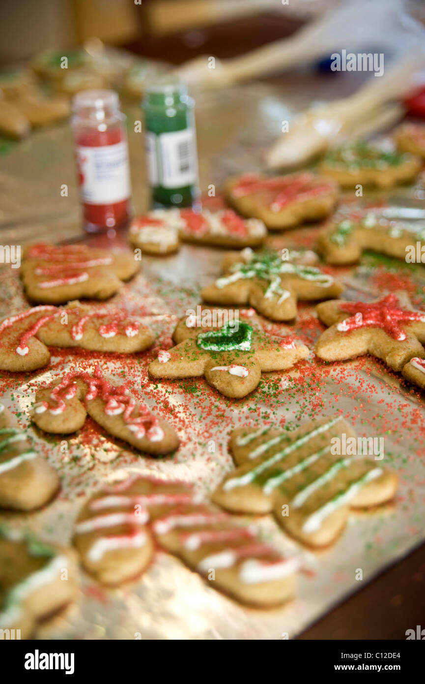 Making cookies at Christmas time Stock Photo - Alamy