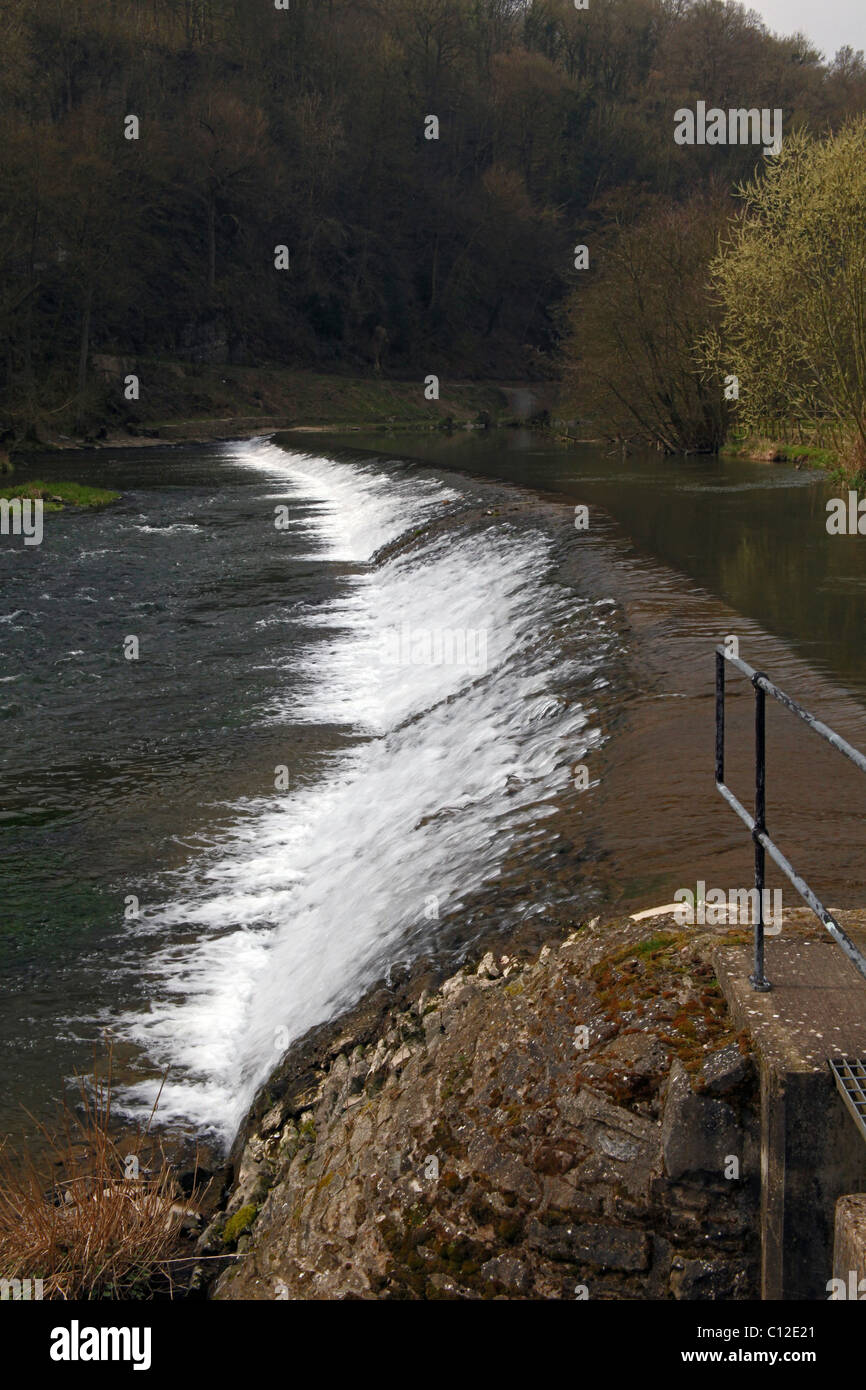 Mill Street Weir on the River Teme at Ludlow, Shropshire, England, UK ...