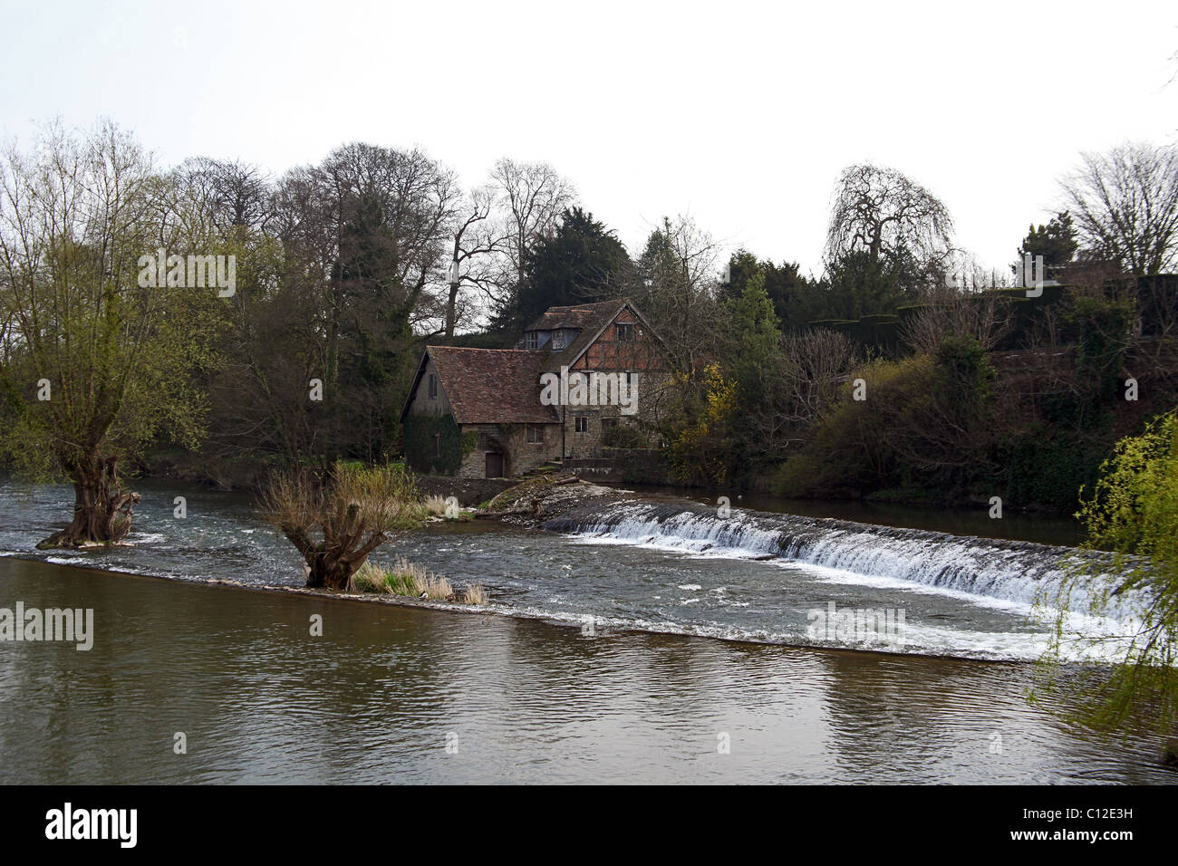 Horseshoe Weir on the River Teme at Ludlow, Shropshire, England, UK ...