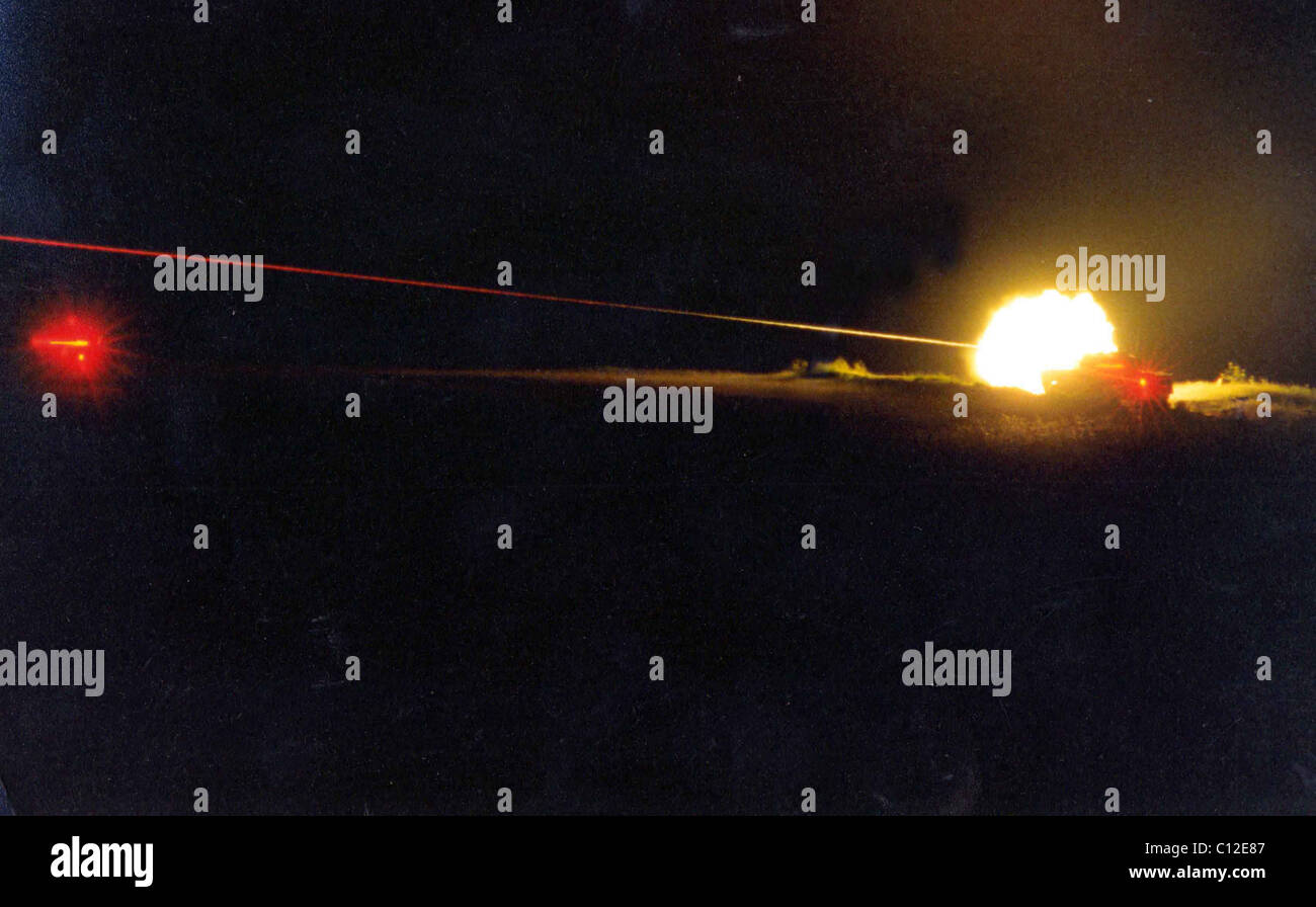 Leopard 2 tank hi-res stock photography and images - Alamy