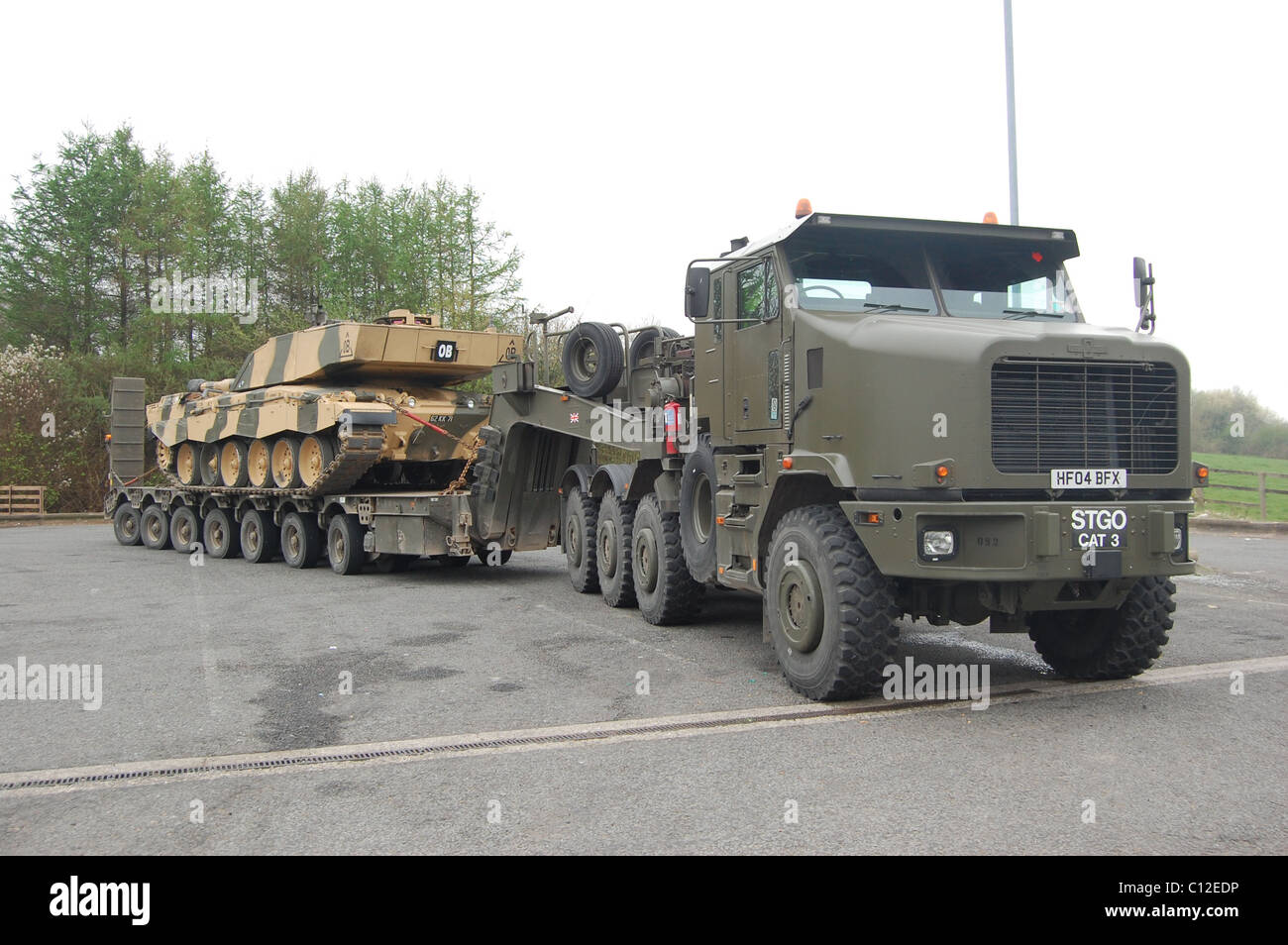 FV4034 Challenger 2 is a main battle tank (MBT) currently in service ...