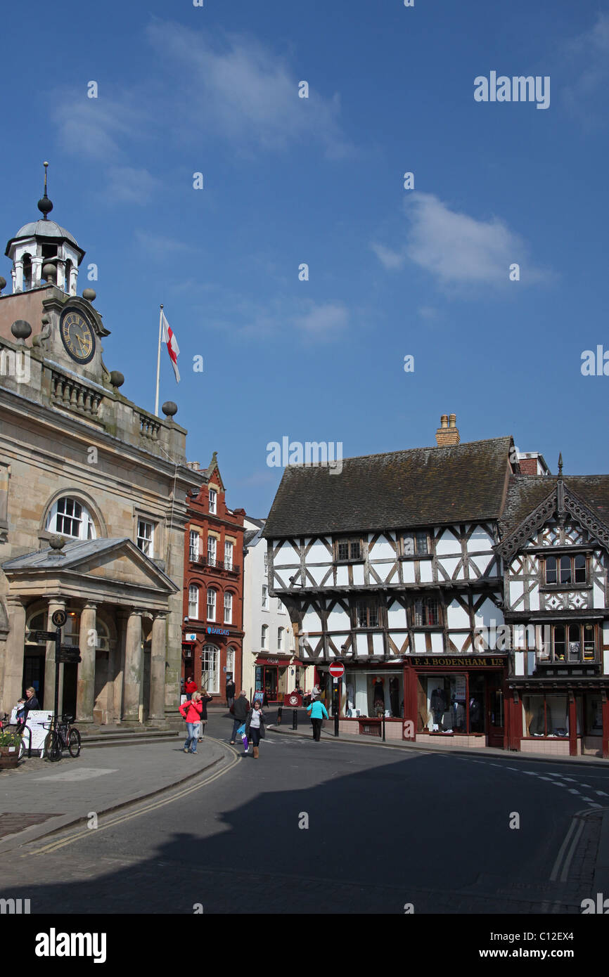 Ludlow high street hi-res stock photography and images - Alamy
