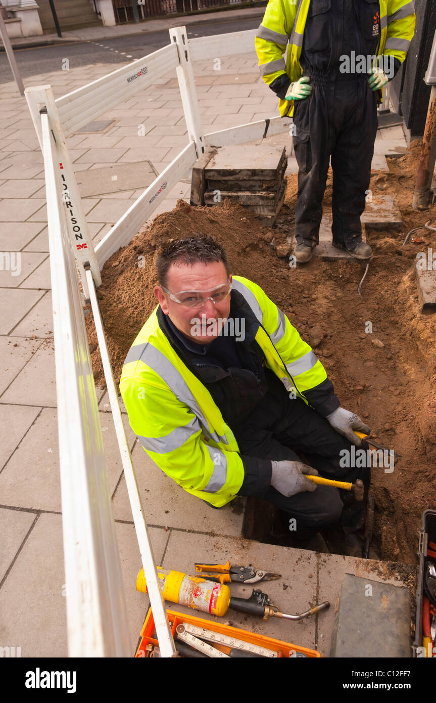 Electrician uk hi-res stock photography and images - Alamy