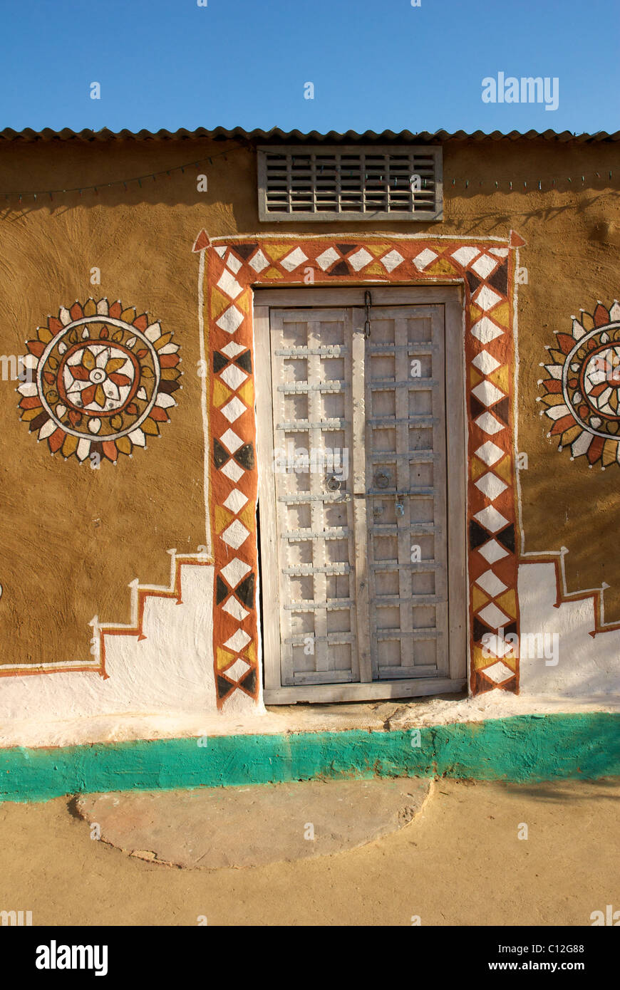 Traditional desert building hi-res stock photography and images - Alamy