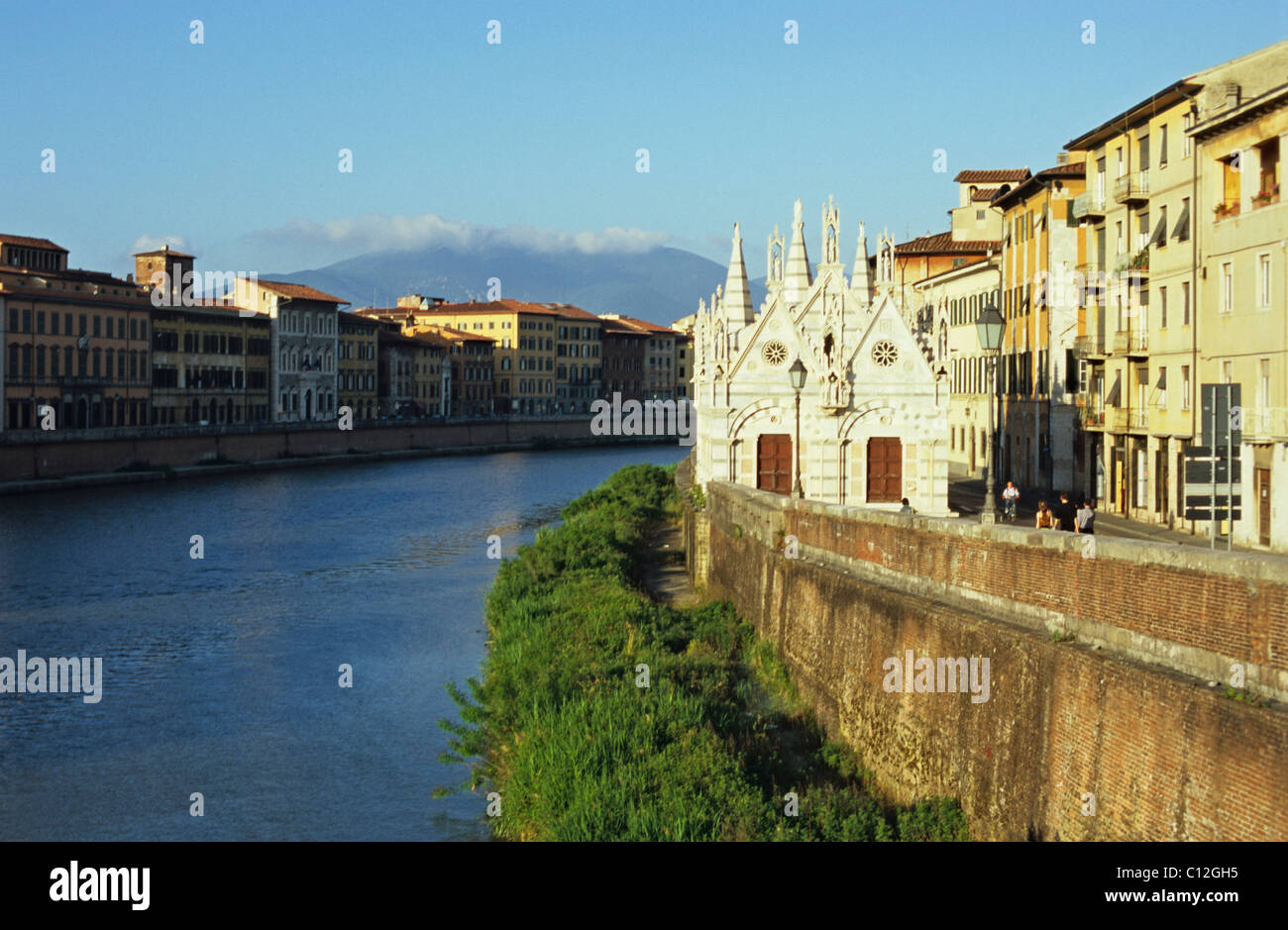 River Arno, Pisa, Italy Stock Photo - Alamy