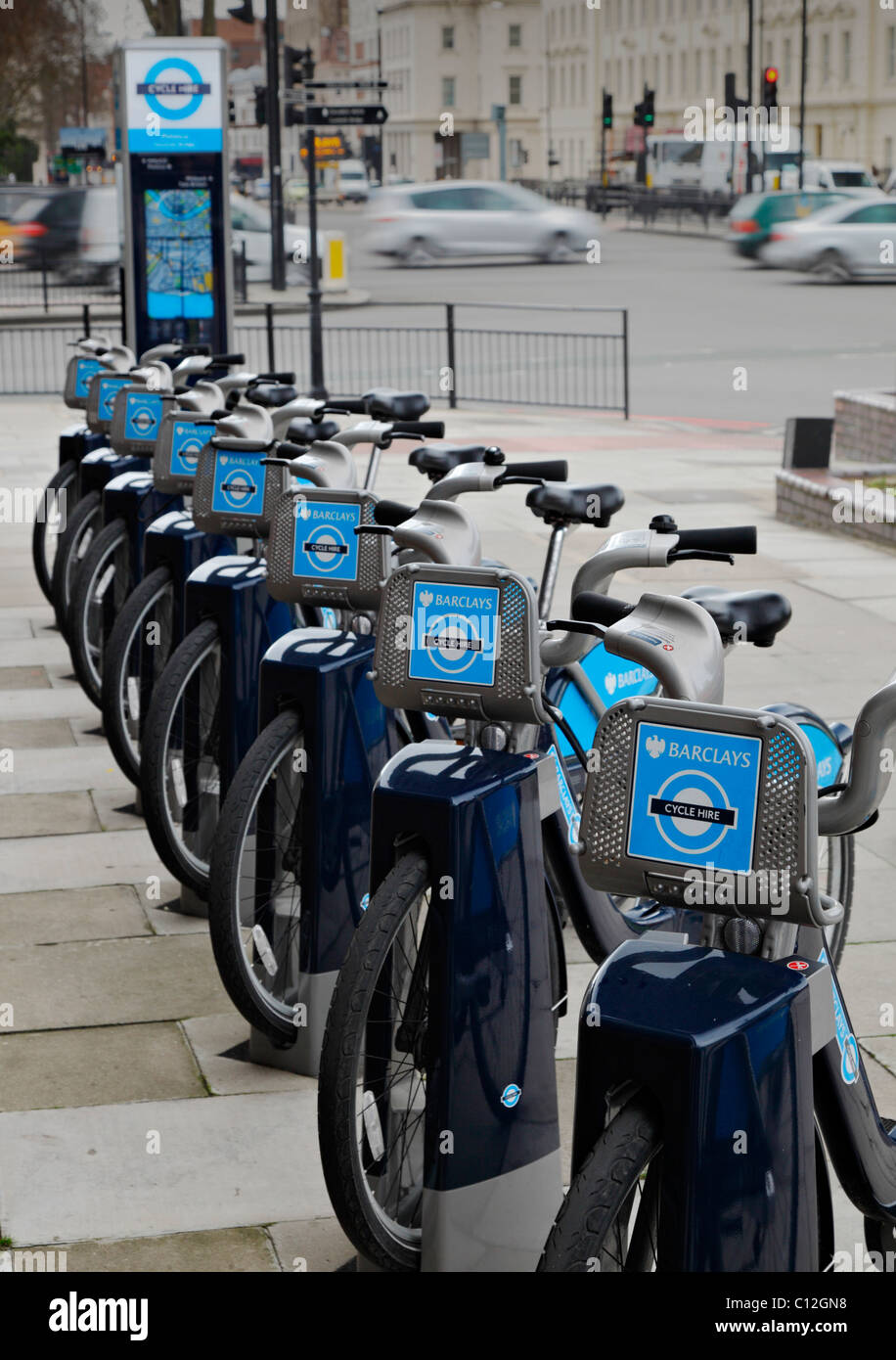 London hire cycle hi-res stock photography and images - Alamy