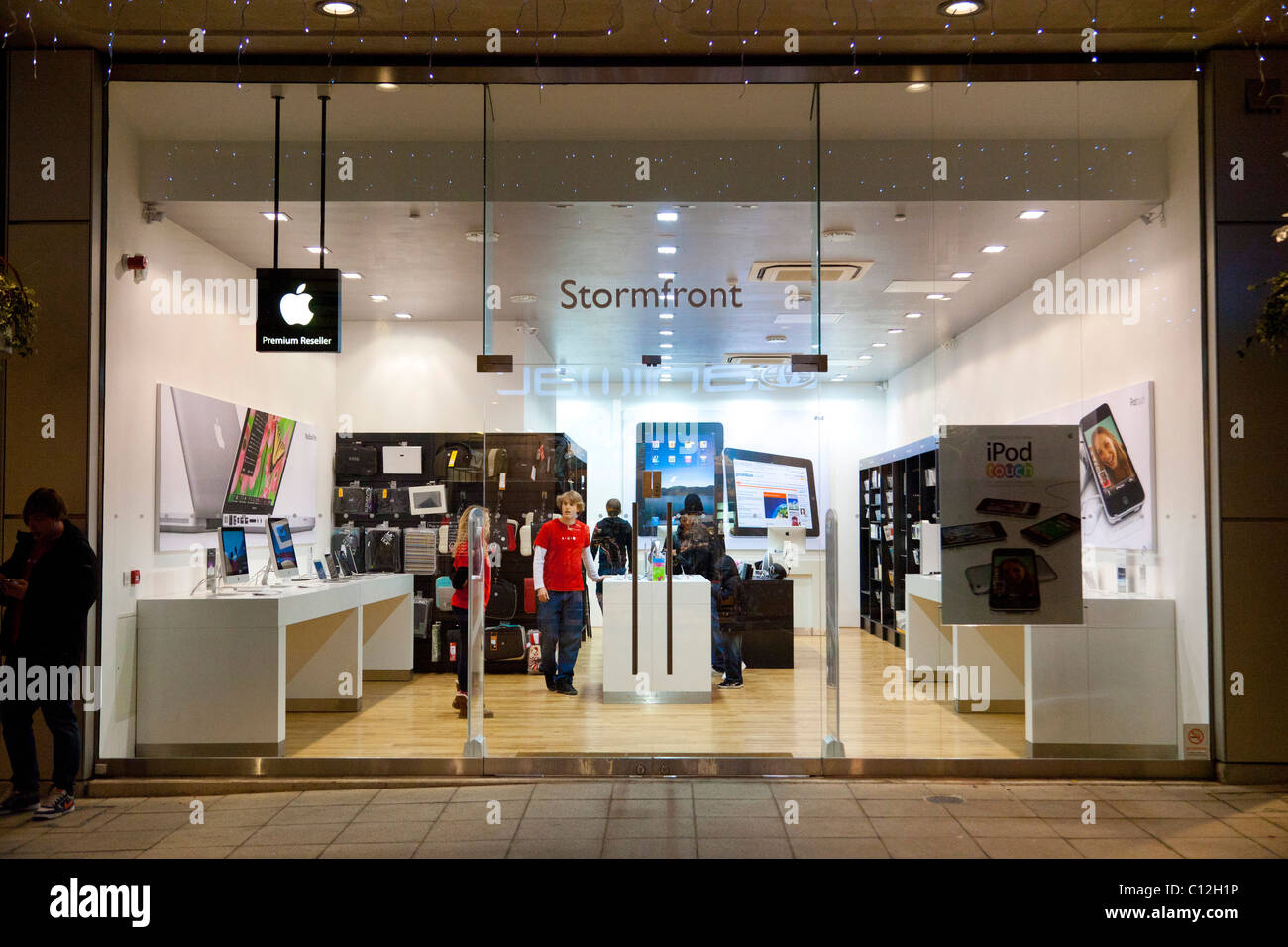 Stormfront hi-res stock photography and images - Alamy