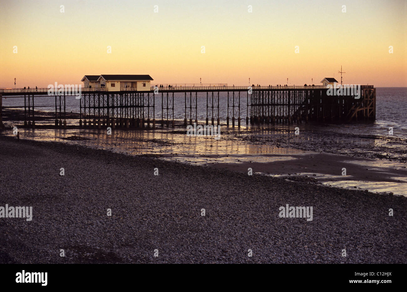 Sunset penarth pier hi-res stock photography and images - Alamy