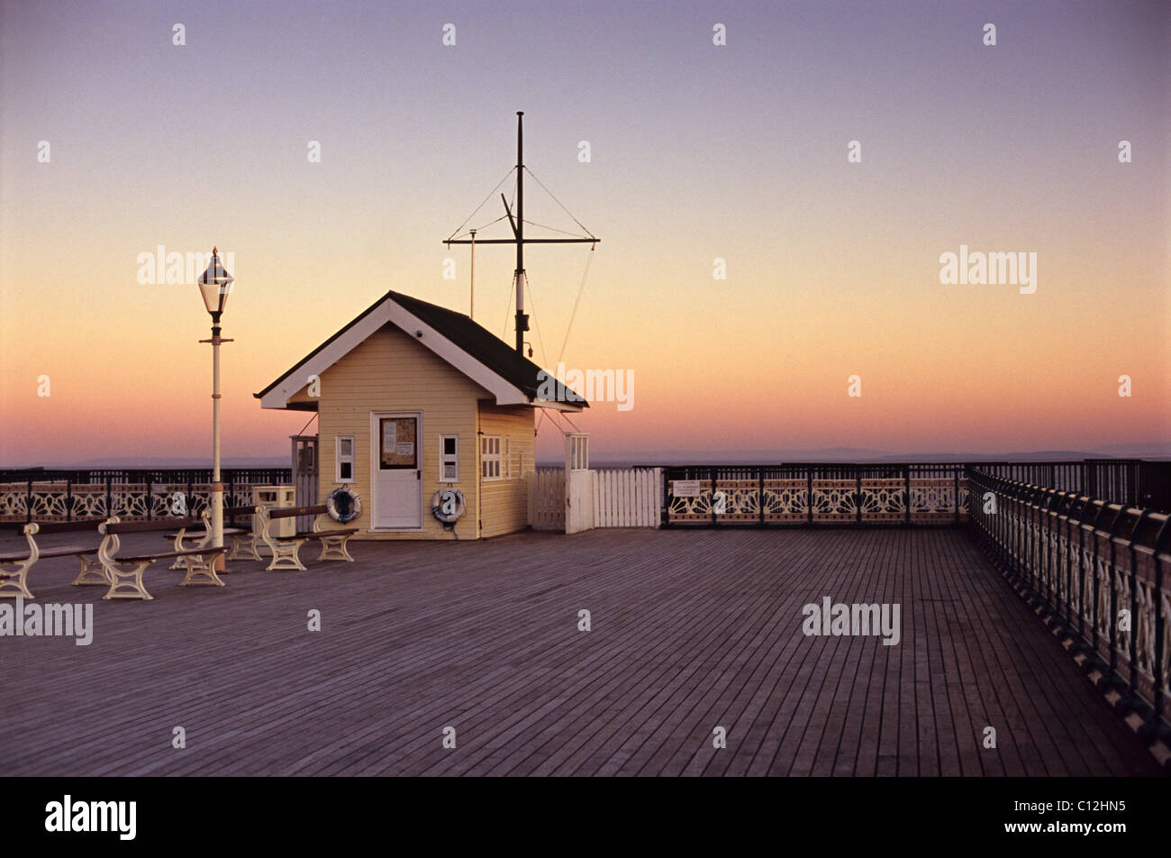 Sunset penarth pier hi-res stock photography and images - Alamy